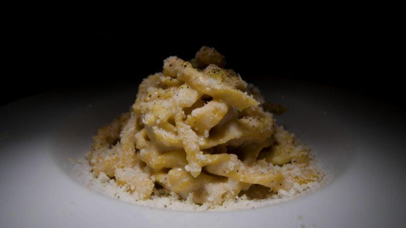 How to Pair Wine Perfectly With Cacio e Pepe - SOMM TV
